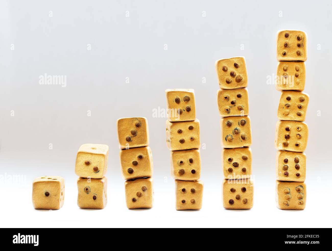 Dice tower hi-res stock photography and images - Alamy