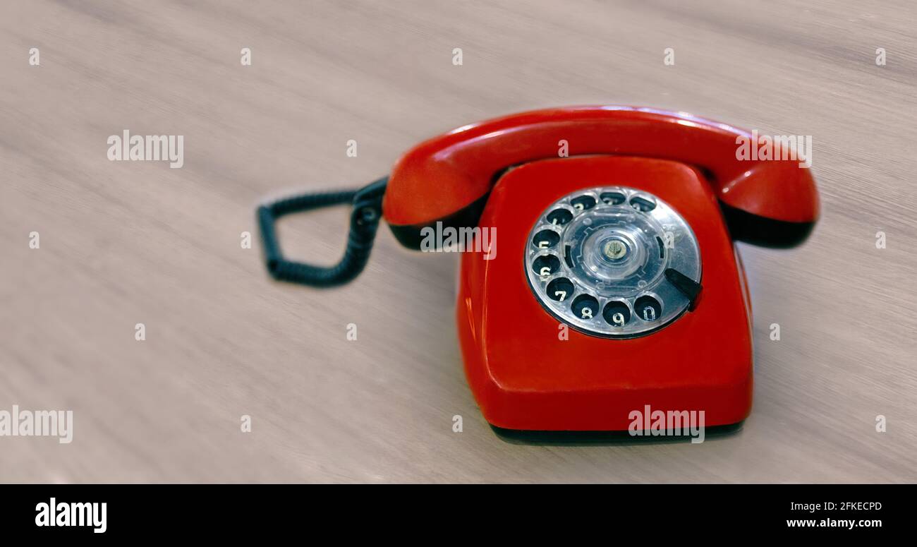Phone ringing on desk hi-res stock photography and images - Alamy