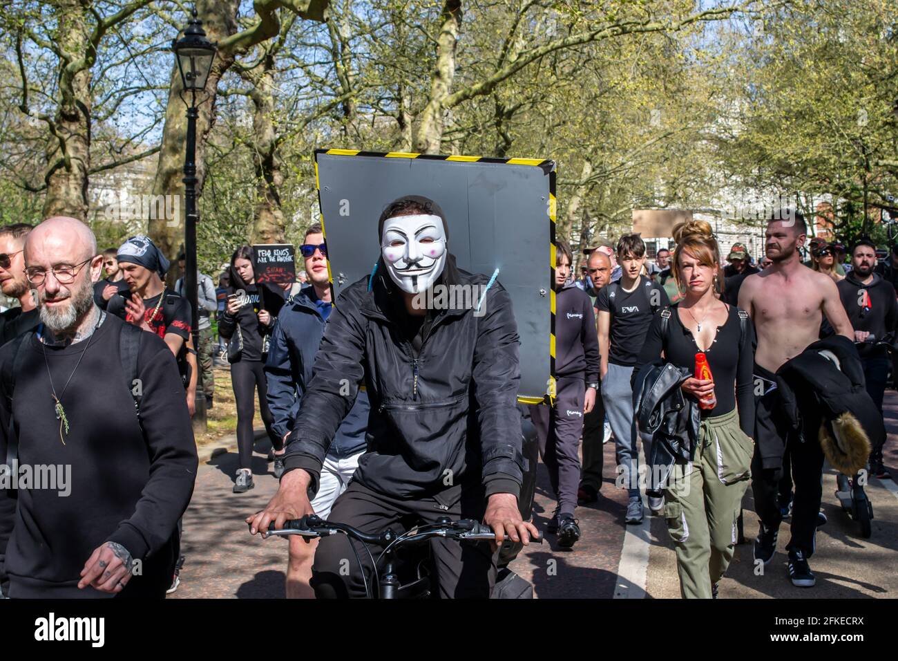 BIRDCAGE WALK, LONDON, ENGLAND- 24 April 2021: Protesters at a Unite ...