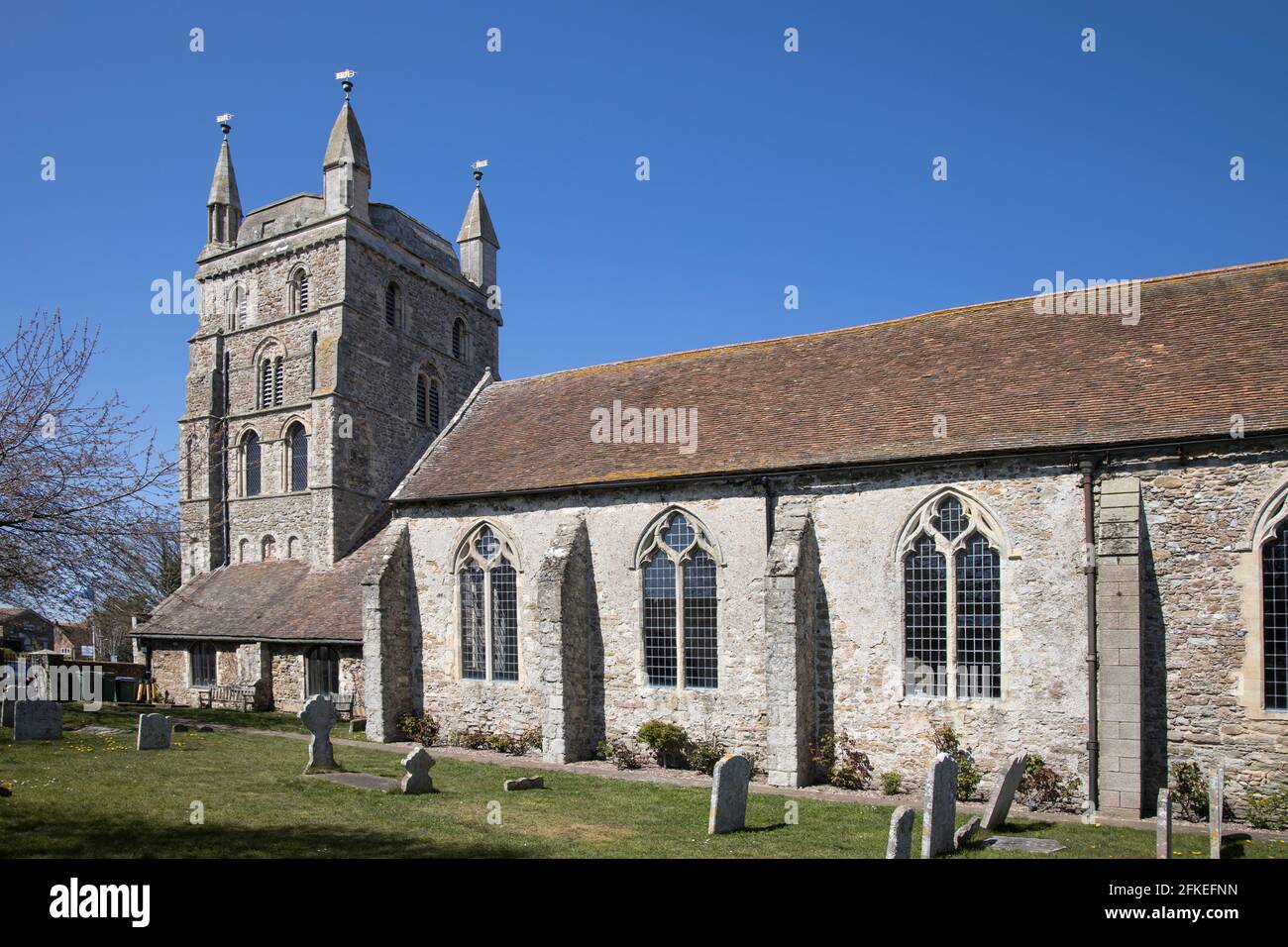 St nicholas parish church in hi-res stock photography and images - Alamy
