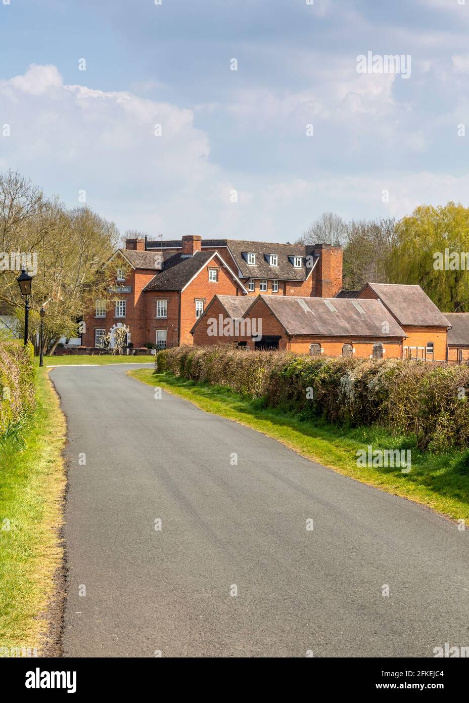 Alcester pub hi-res stock photography and images - Alamy