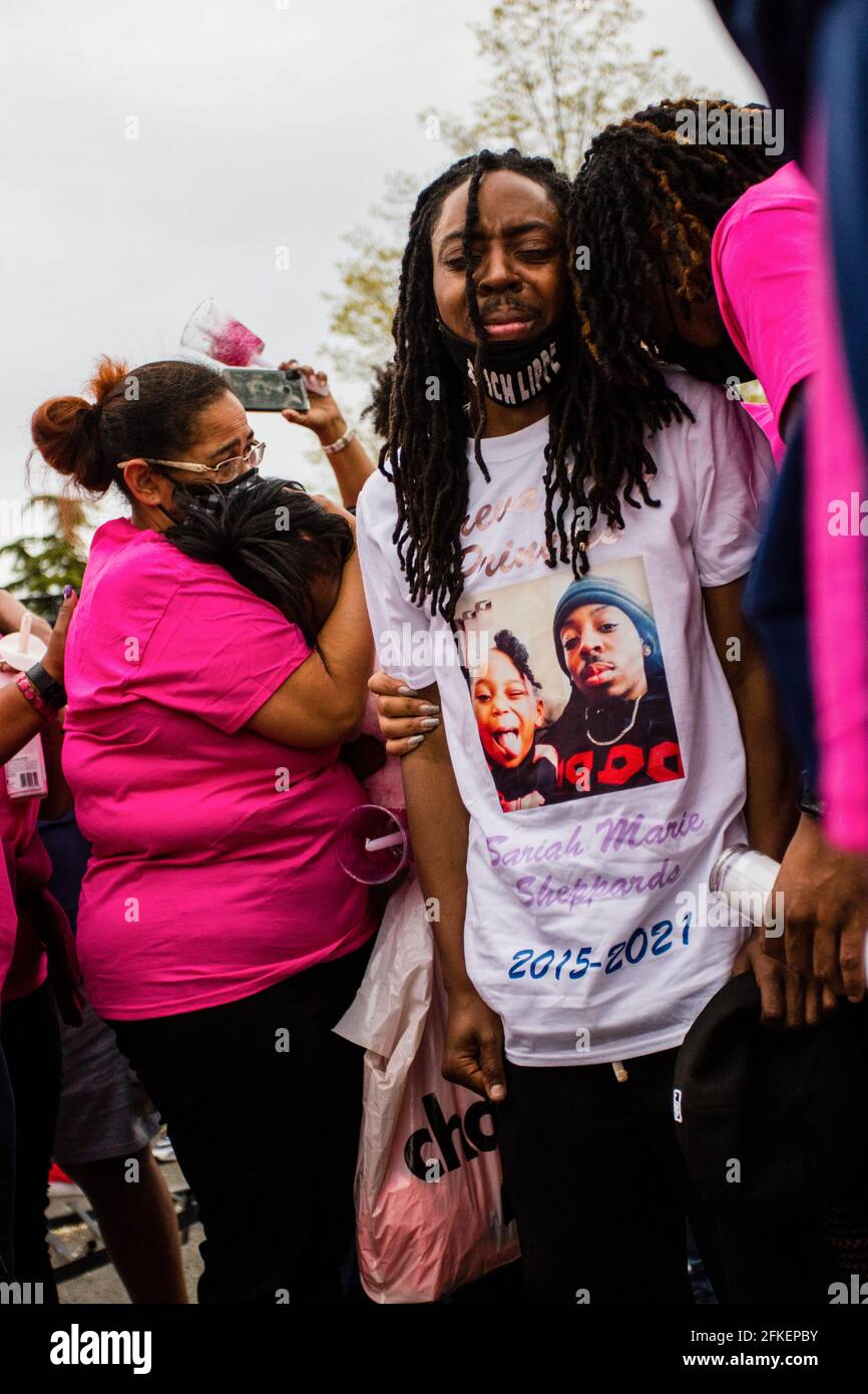 Sariah sheppard hi-res stock photography and images - Alamy