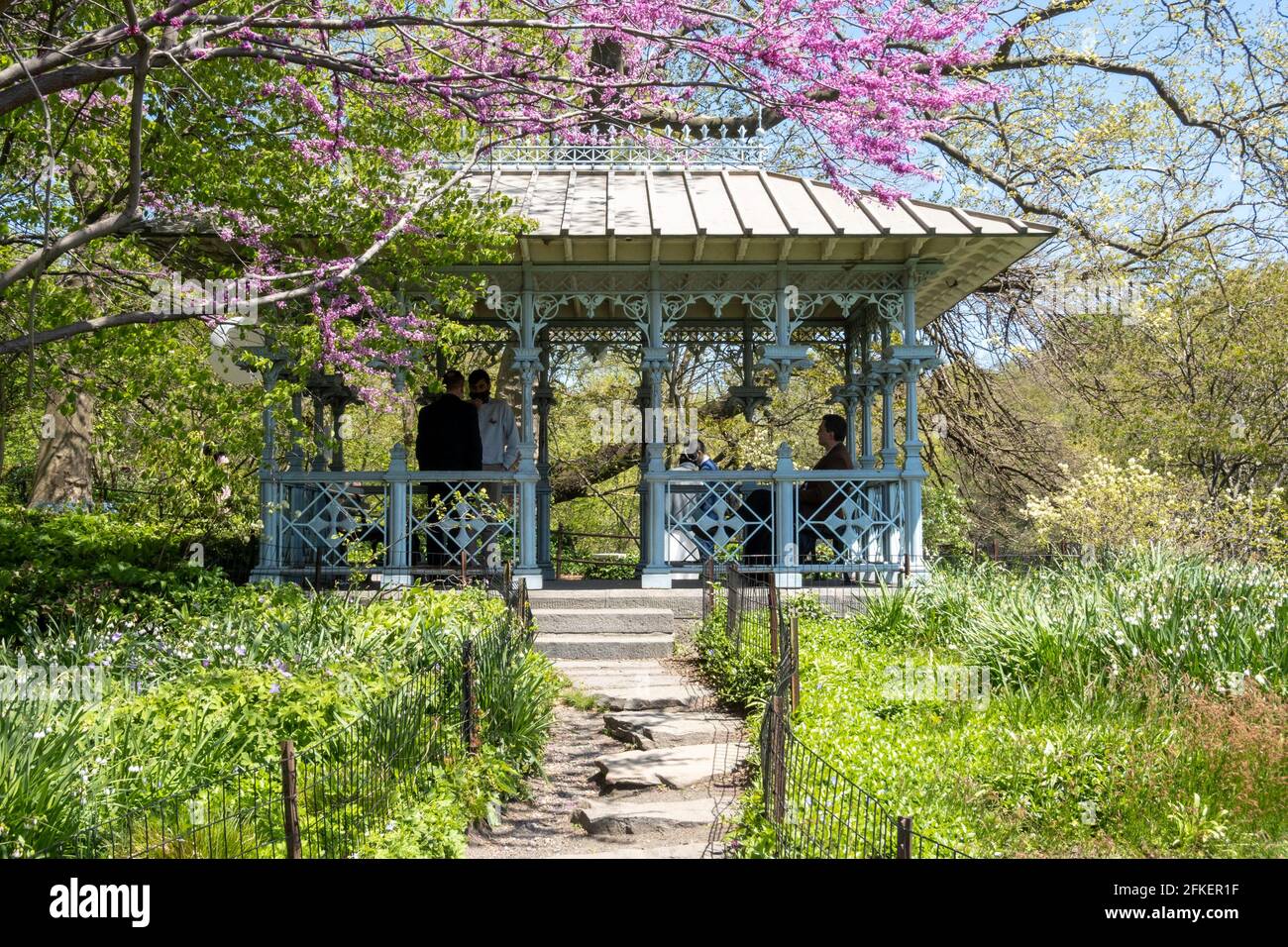 Red sun pavilion hi-res stock photography and images - Alamy