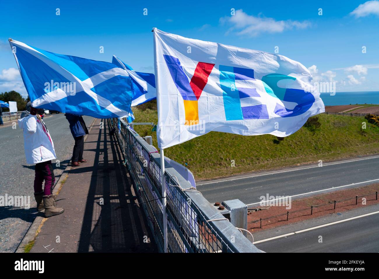 Scottish flags hi-res stock photography and images - Alamy