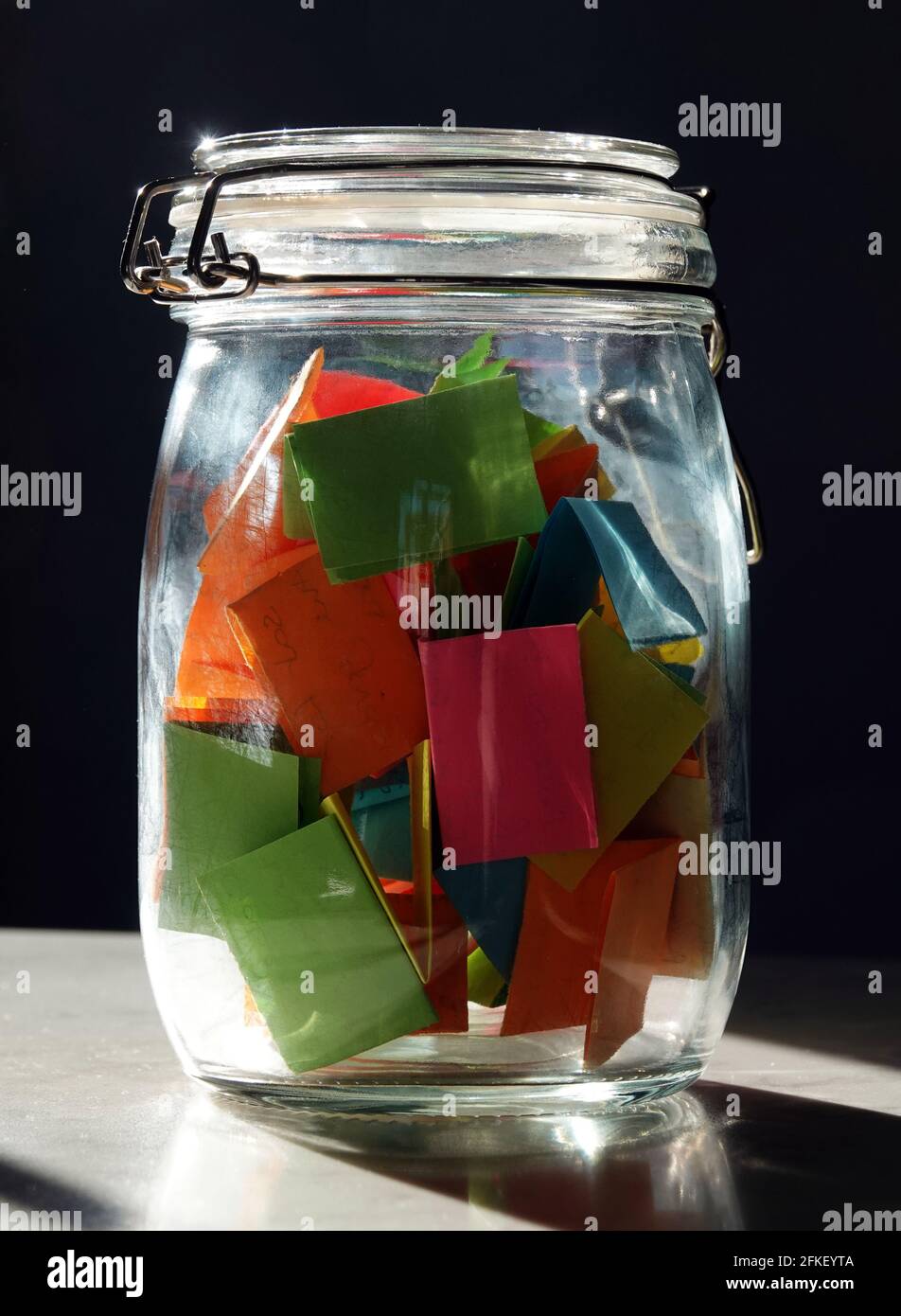 Notes in a glass jar hi-res stock photography and images - Alamy