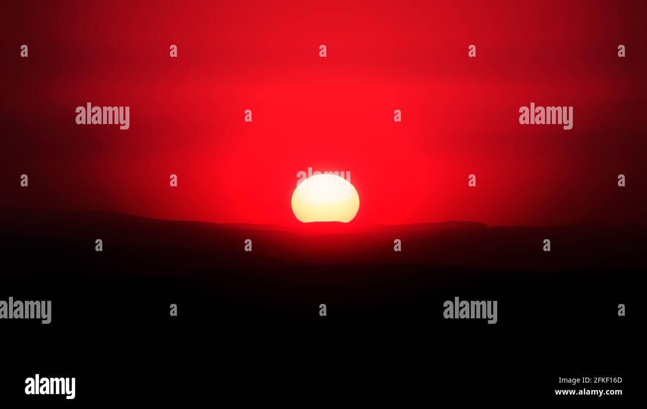 Summer heat sunset hi-res stock photography and images - Alamy