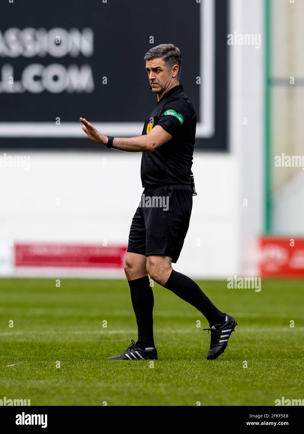 Referee greg aitken hi-res stock photography and images - Alamy