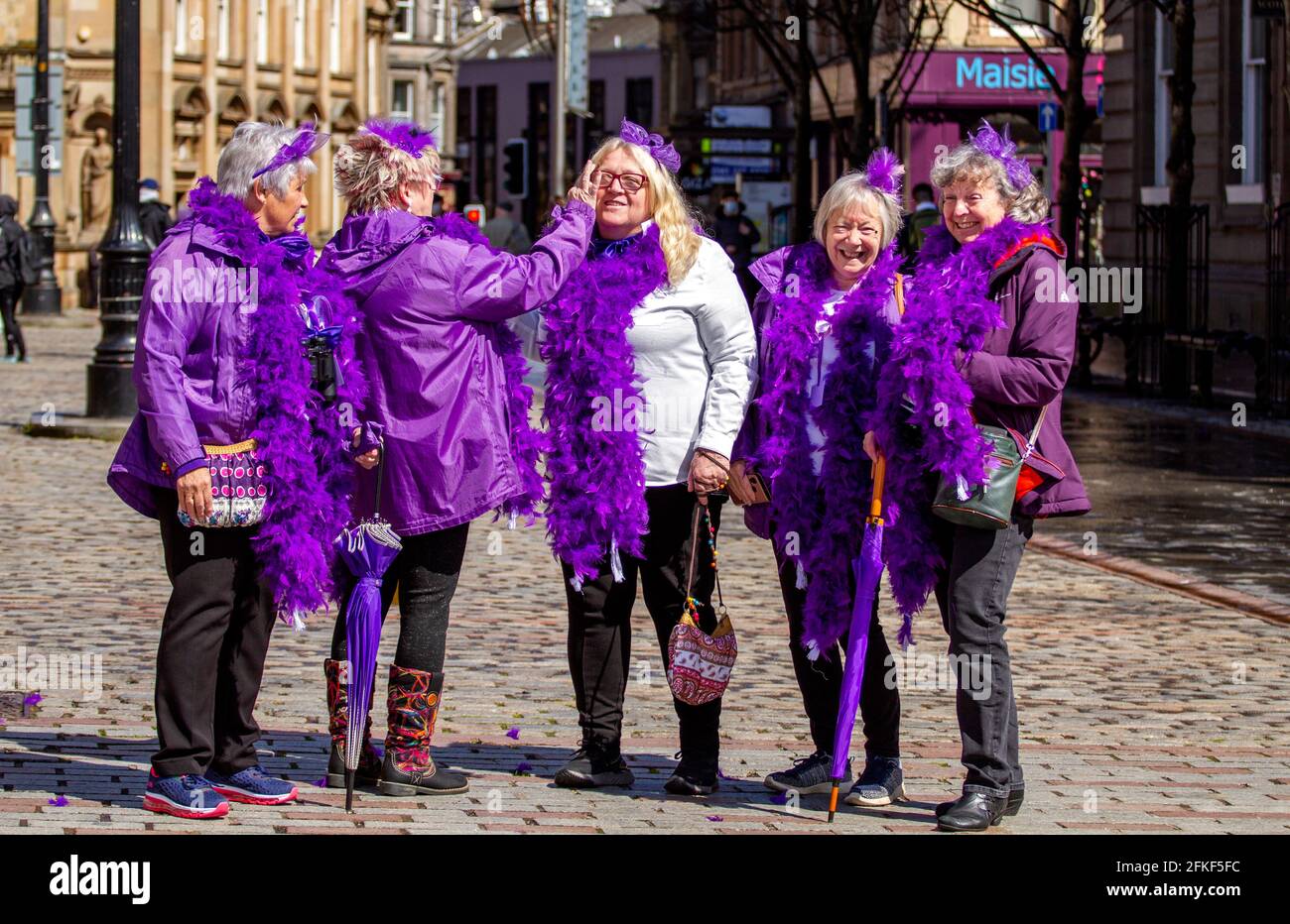 Cluedo characters hi-res stock photography and images - Alamy