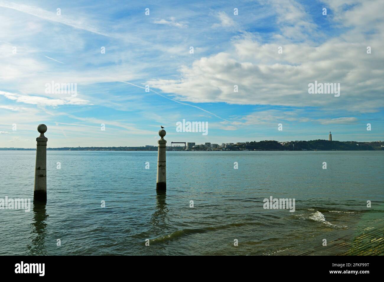The pier Colunas (Cais das Colunas) is located in Commerce Square ...