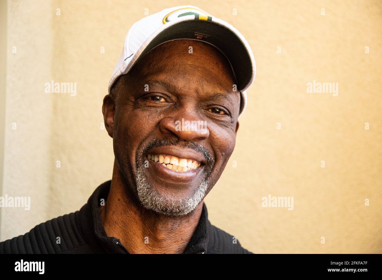 Father and son usa american football hi-res stock photography and ...