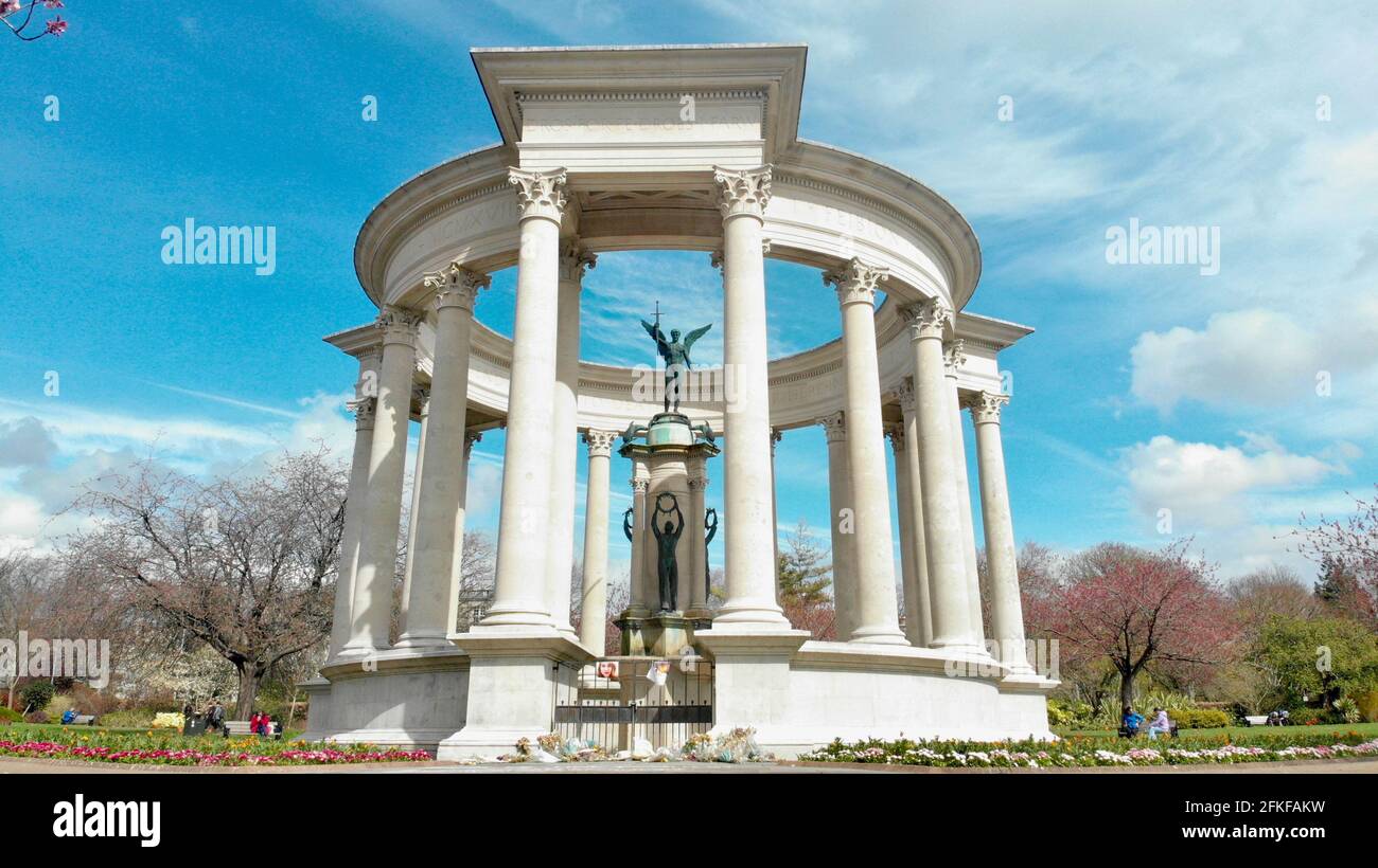 The Welsh war memorial at Alexandra Gardens in the city centre of ...