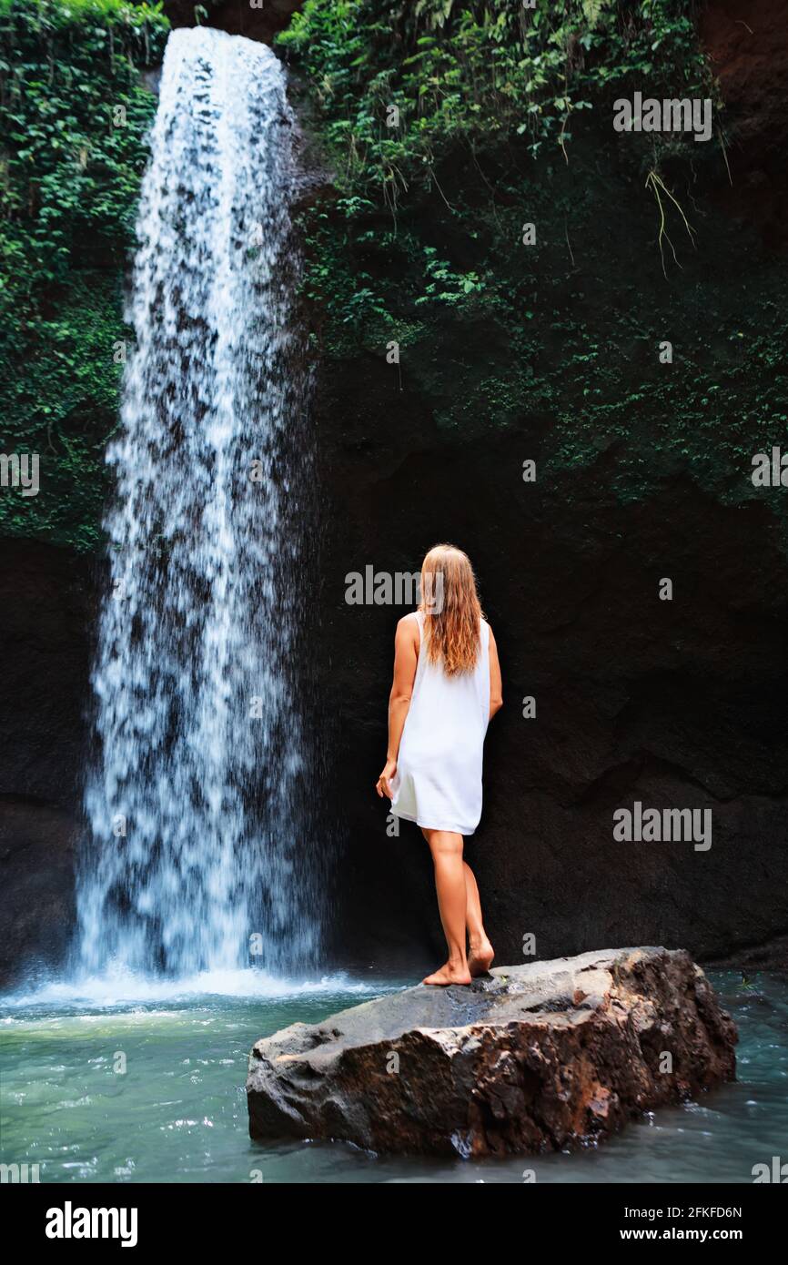 People Under Falling Water High Resolution Stock Photography and Images ...