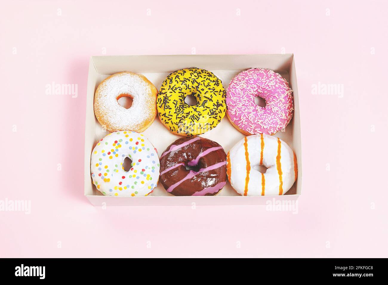 Donut box hi-res stock photography and images - Alamy