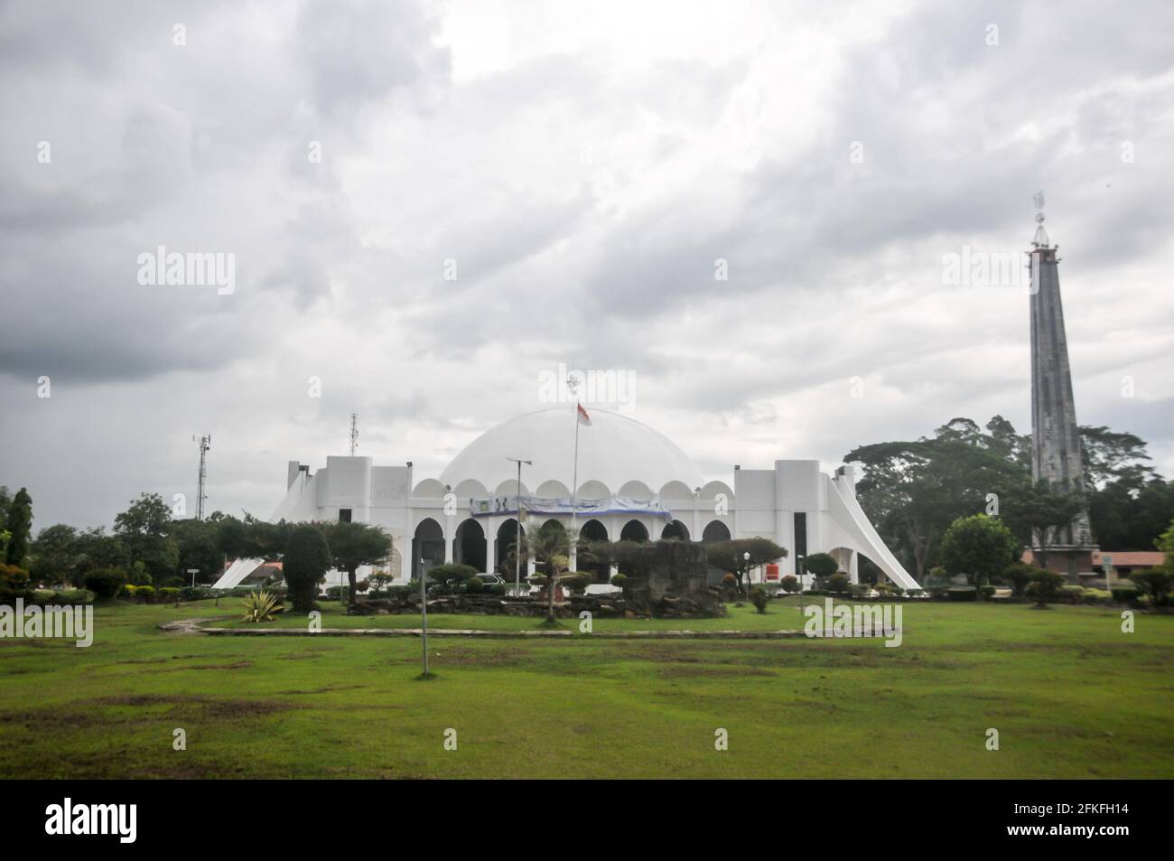 Al Munawwarah mosque, Jantho city icon Stock Photo - Alamy