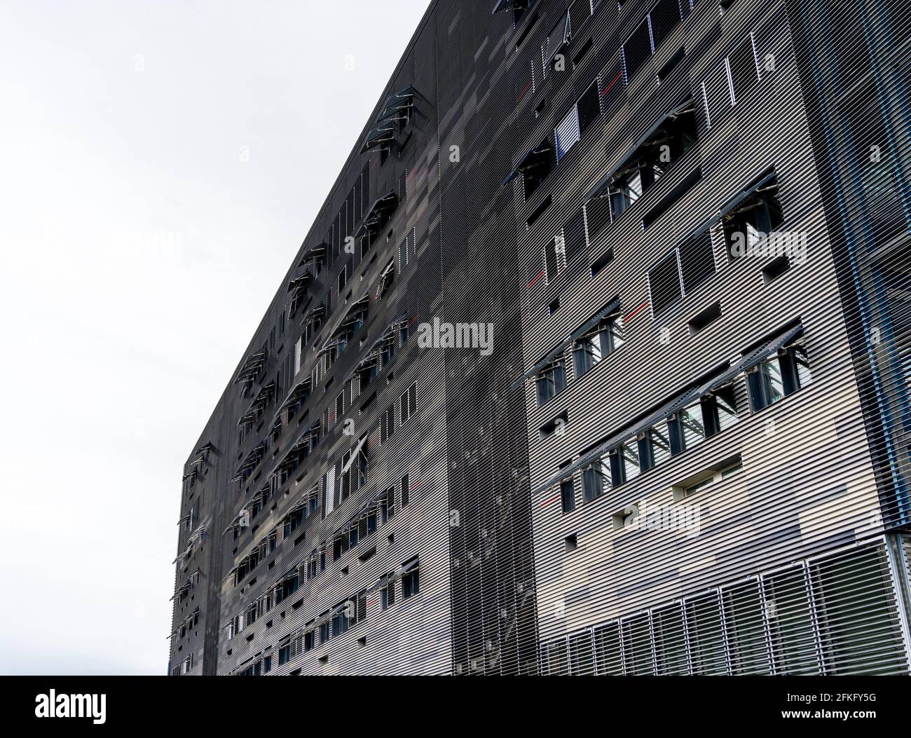 Modern architecture - The new Town Hall of the city of Montpellier by ...