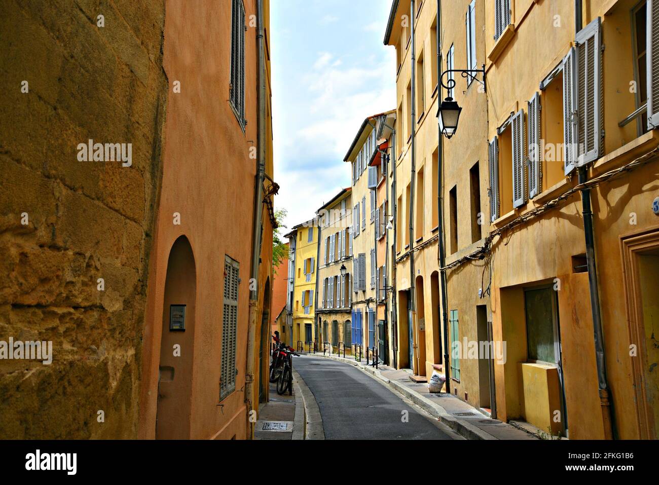 Provençal style architecture in the historic center of Aix-en-Provence ...