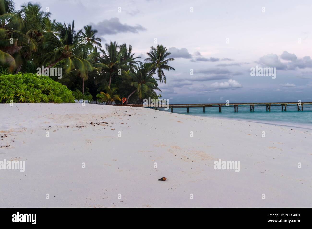 Shot of a tropical island Stock Photo - Alamy