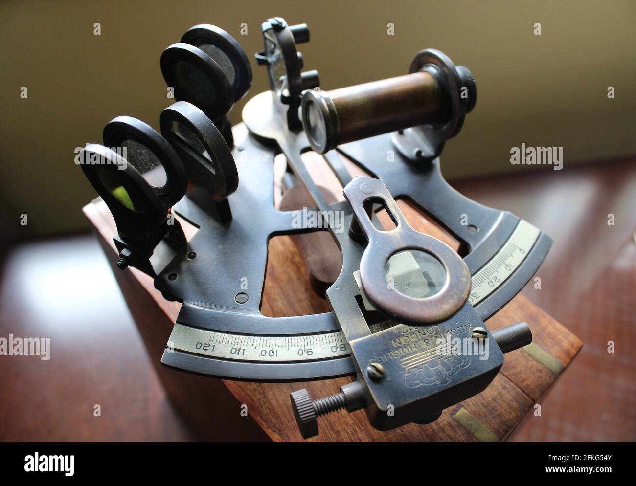 Sextante hi-res stock photography and images - Alamy