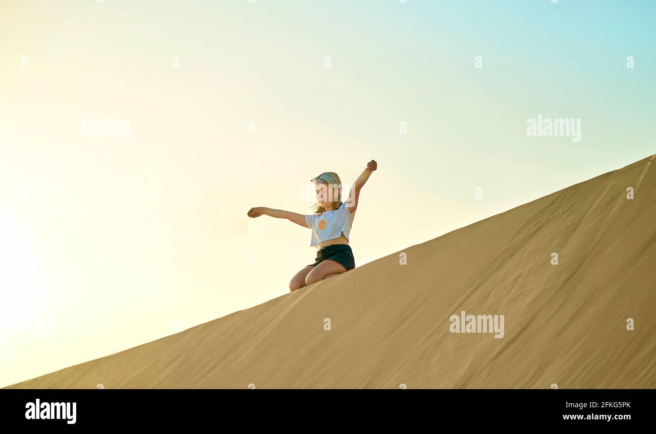 Child having fun in desert hi-res stock photography and images - Alamy