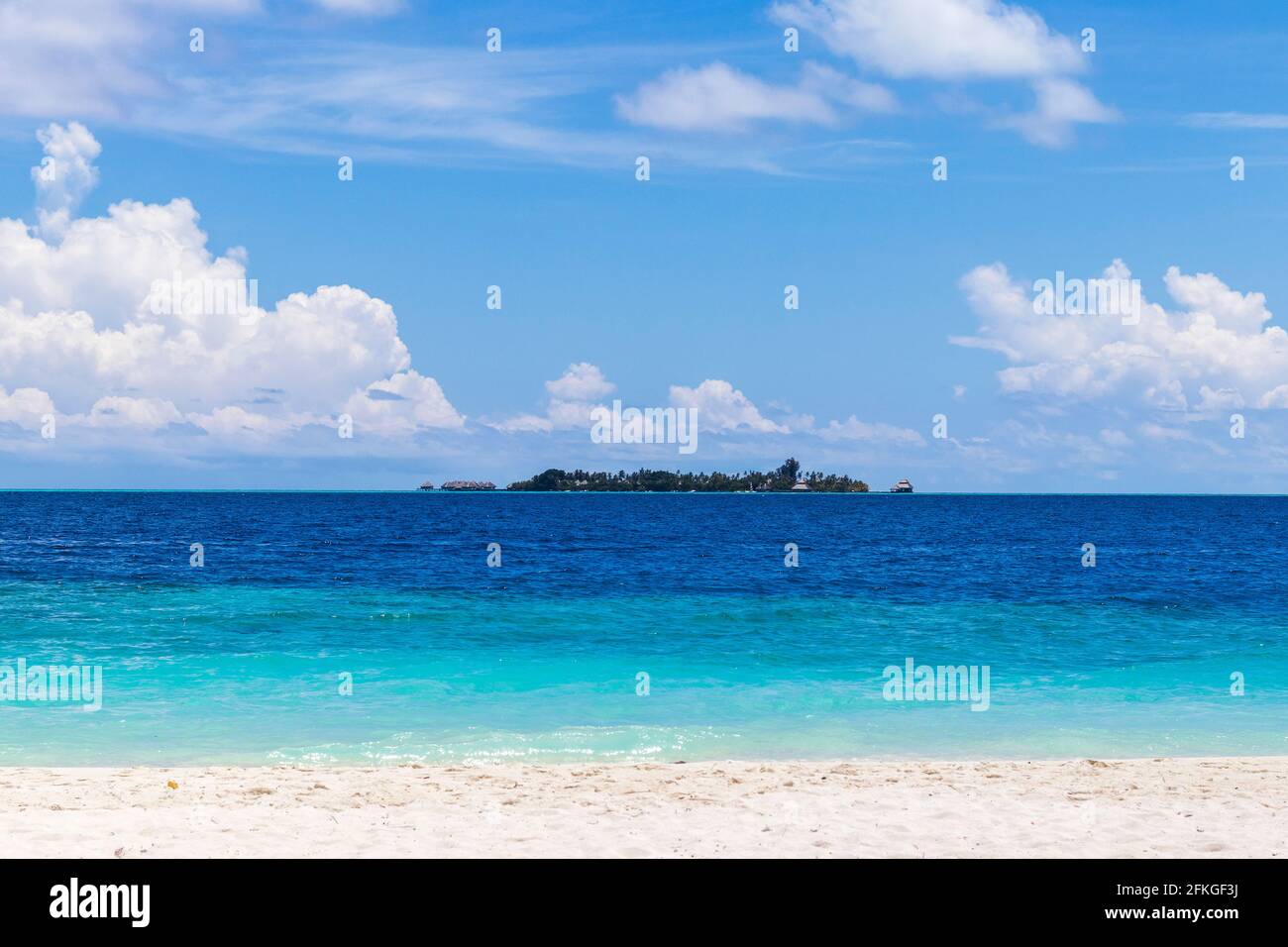 Shot of a tropical island Stock Photo - Alamy