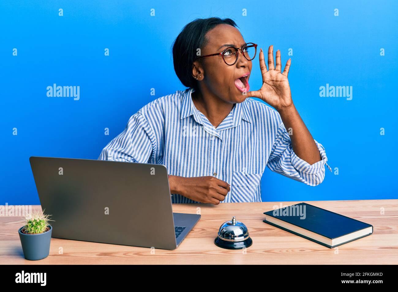 African american ring shout hi-res stock photography and images - Alamy