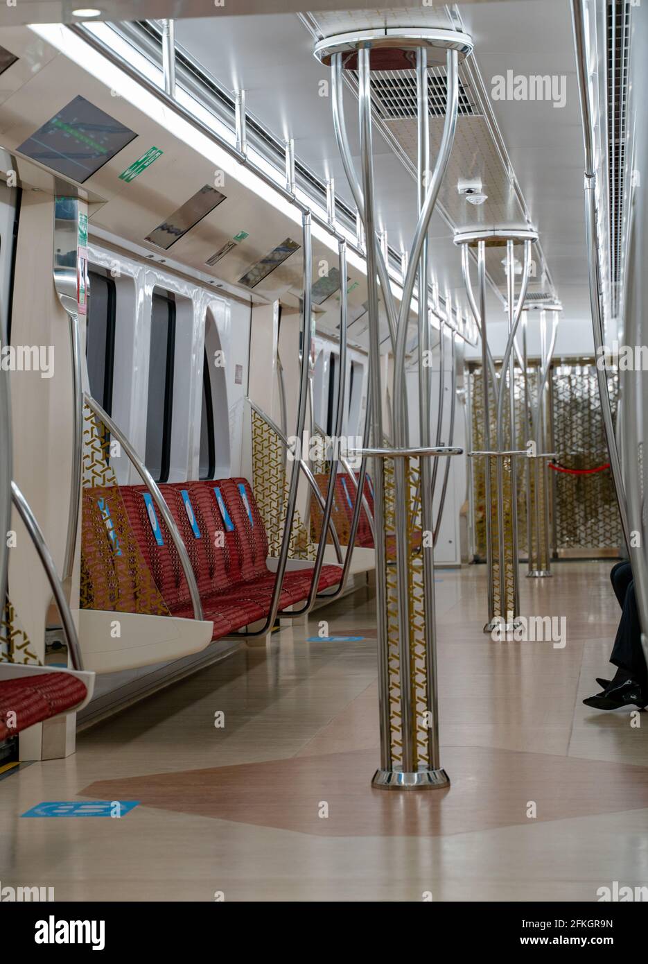 Doha metro hi-res stock photography and images - Alamy