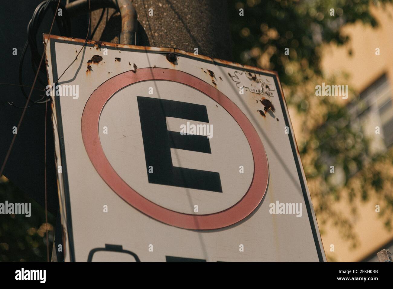 Letter a with a red circle hi-res stock photography and images - Alamy