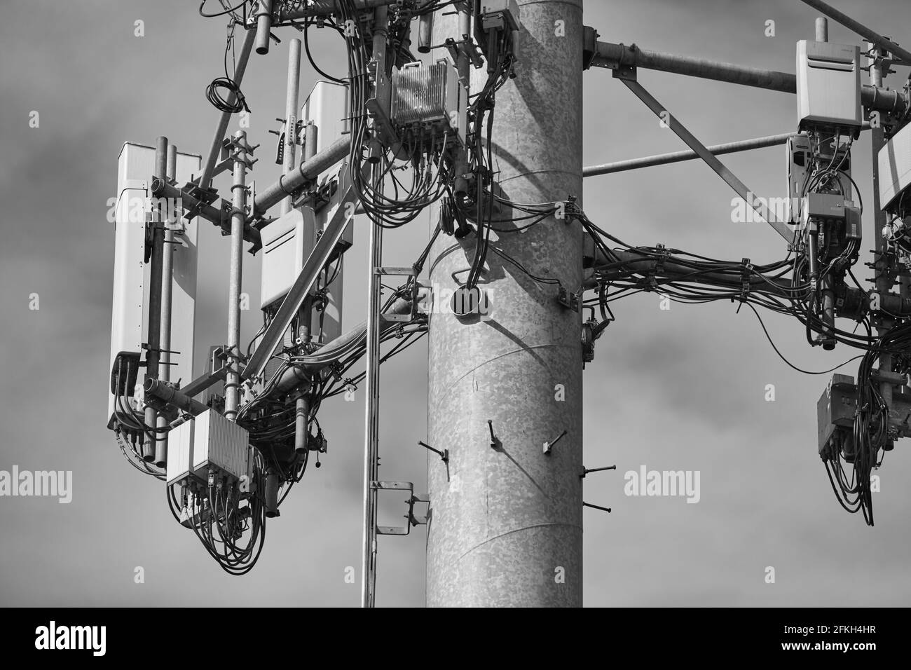 Cell phone tower Stock Photo - Alamy