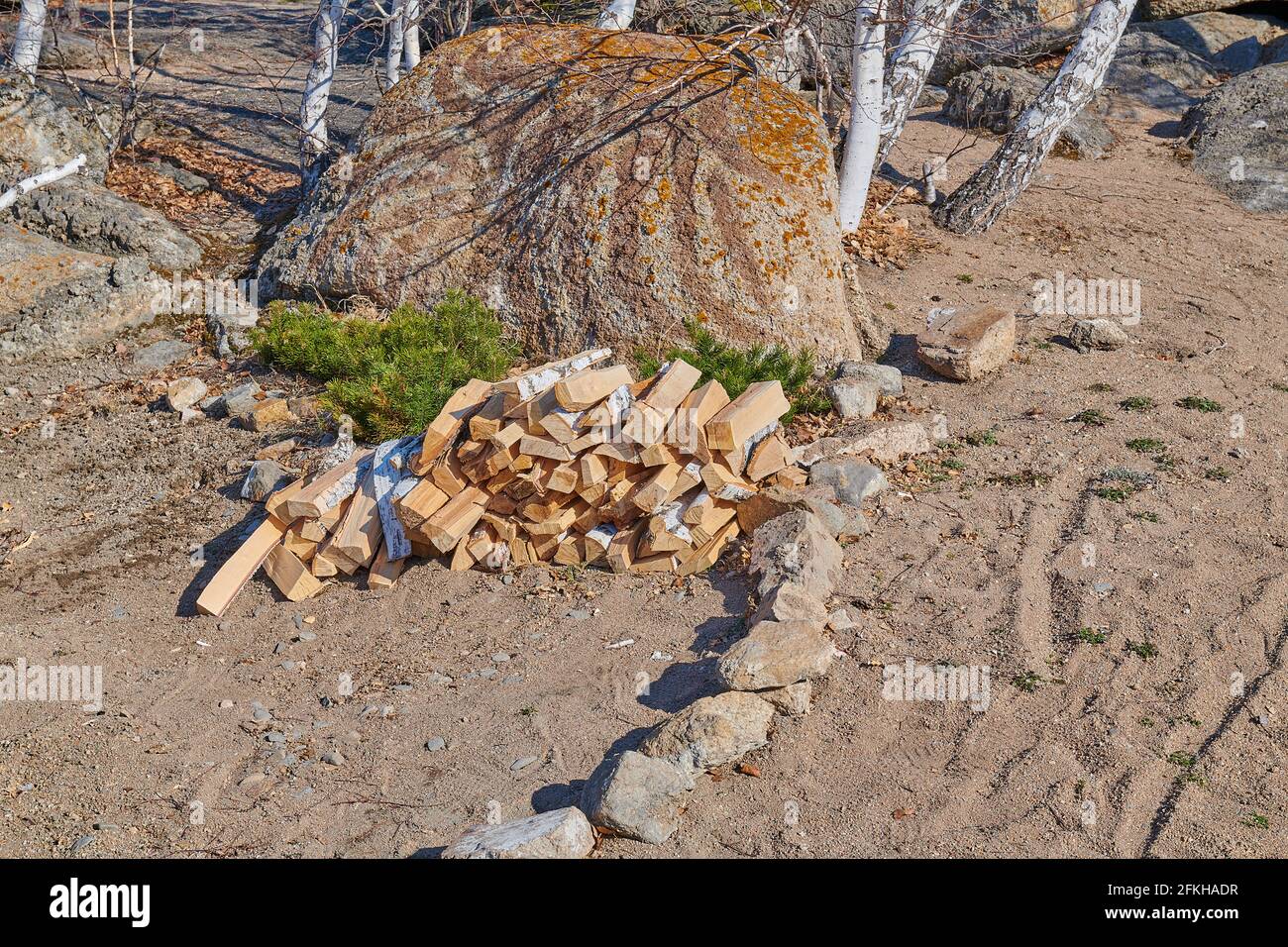 Cutted stones hi-res stock photography and images - Alamy