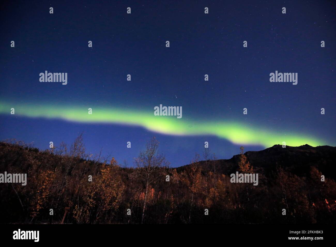 Alaska aurora denali national park hi-res stock photography and images ...