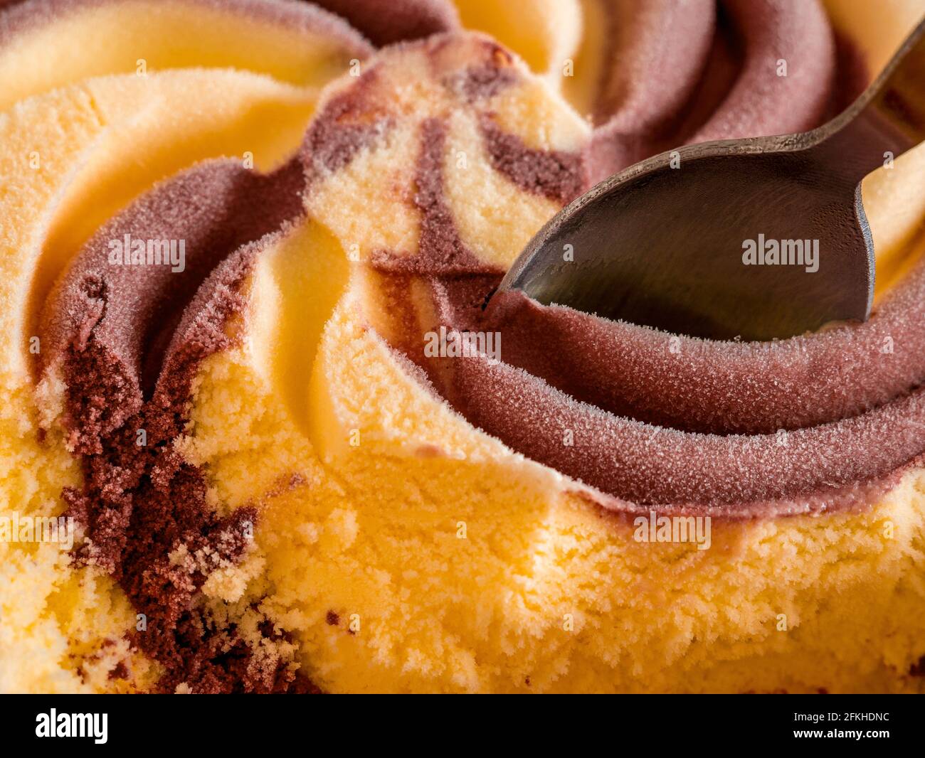Twisted cream hi-res stock photography and images - Alamy