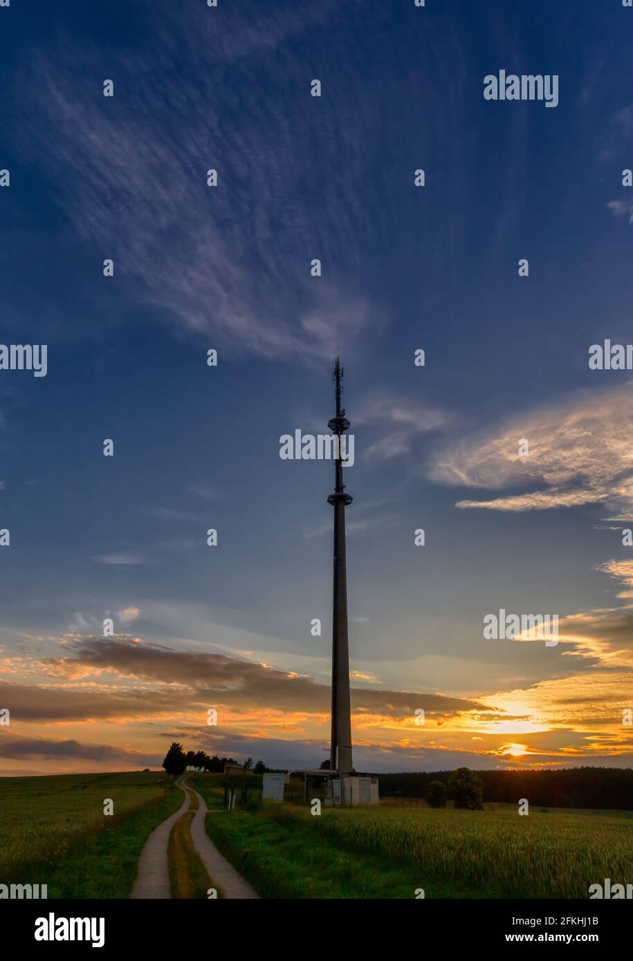 Funkmast hi-res stock photography and images - Alamy