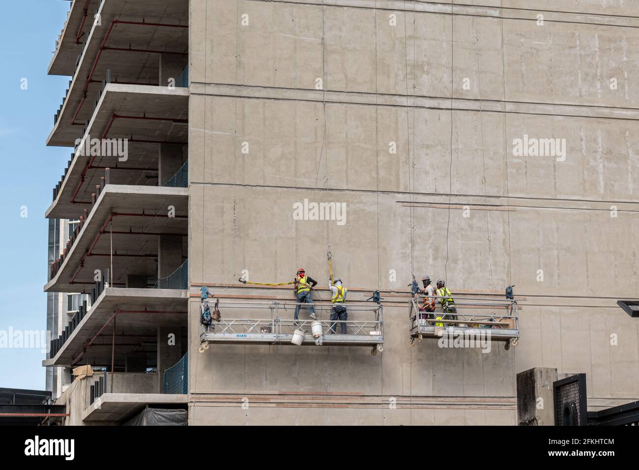 A view at the construction process of a modern skyscraper Stock Photo ...