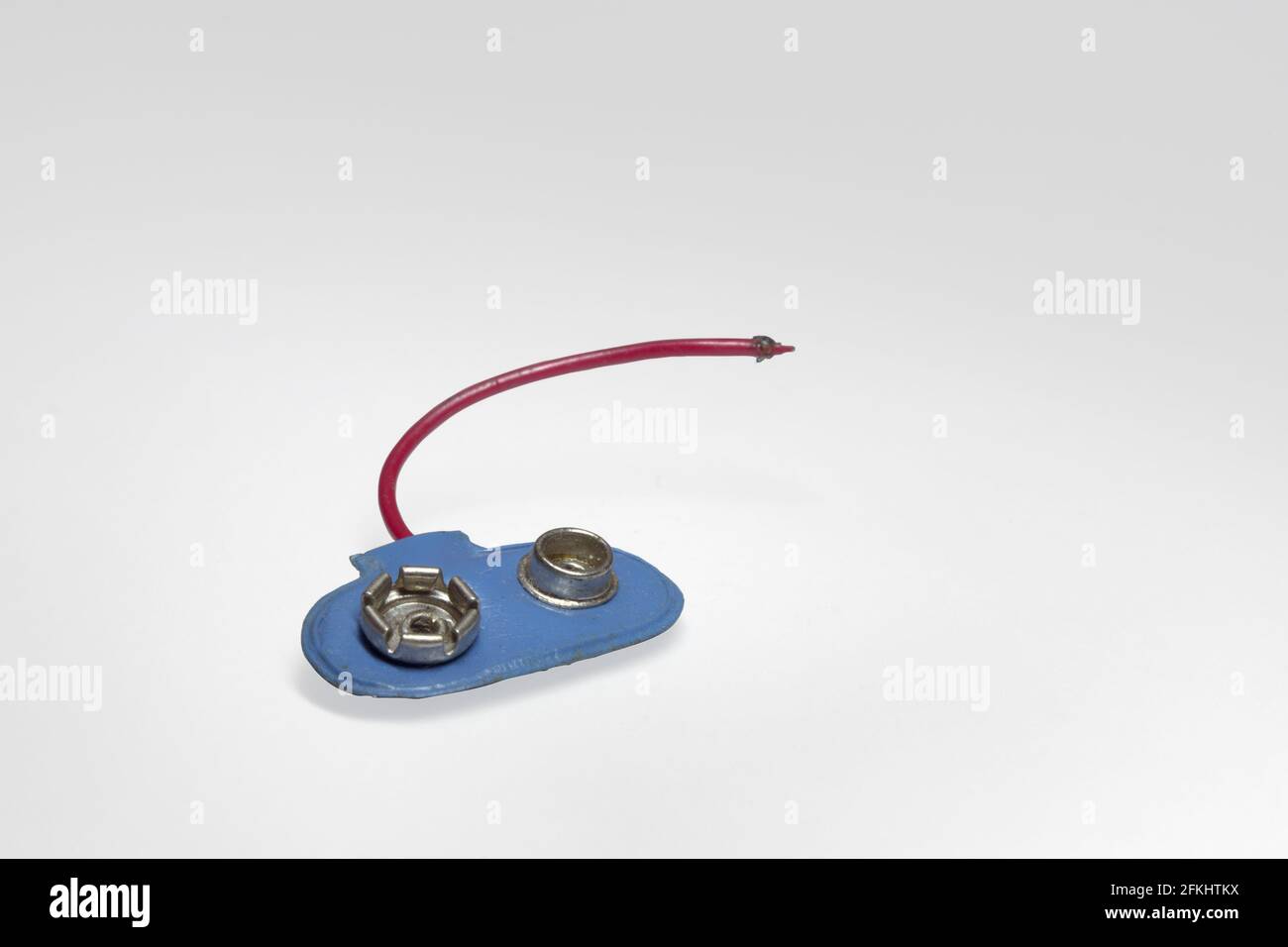 clip connector 9V battery. power adapter contact pad: T type, blue faux ...