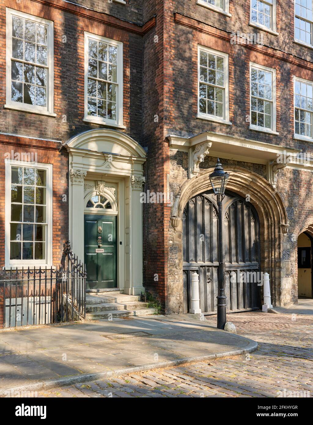 Charterhouse square, london hi-res stock photography and images - Alamy