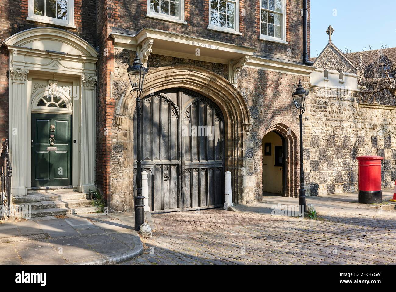 Charterhouse square, london hi-res stock photography and images - Alamy