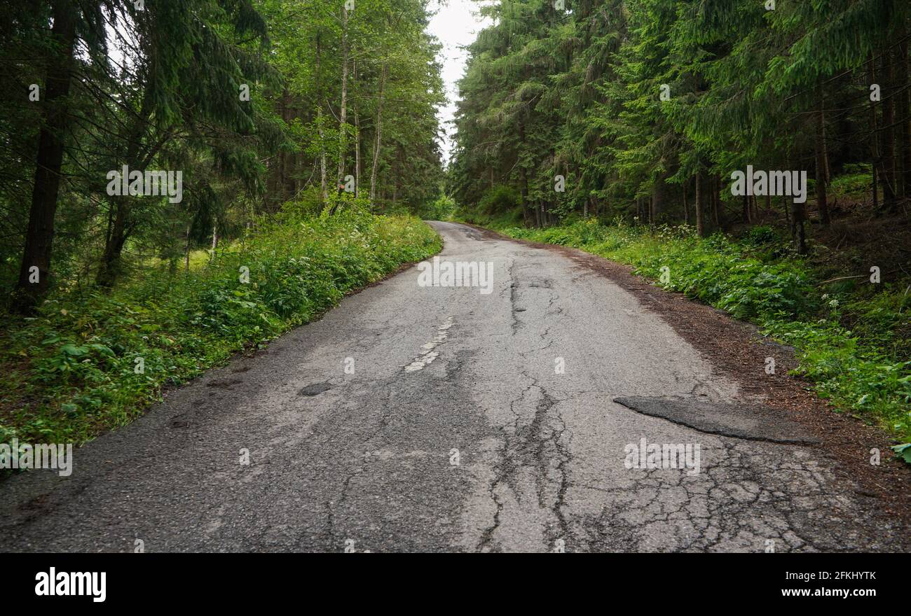 Worn pathway hi-res stock photography and images - Alamy