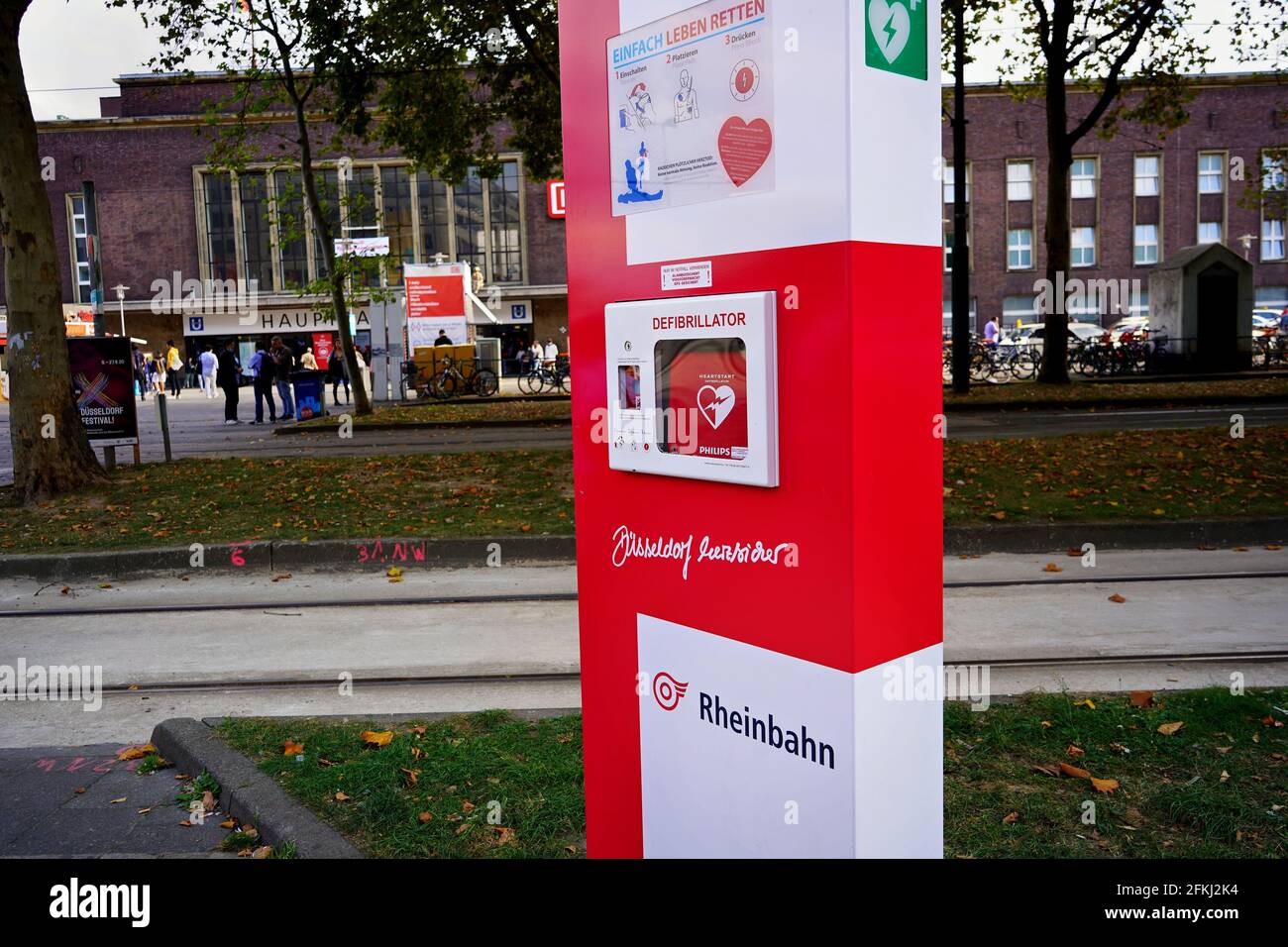 Public defibrillator station hi-res stock photography and images - Alamy