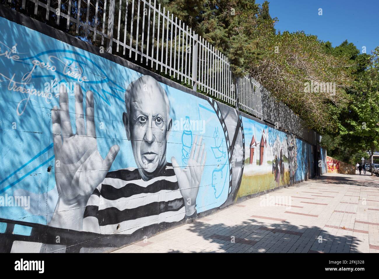 Paintings by pablo picasso hi-res stock photography and images - Alamy