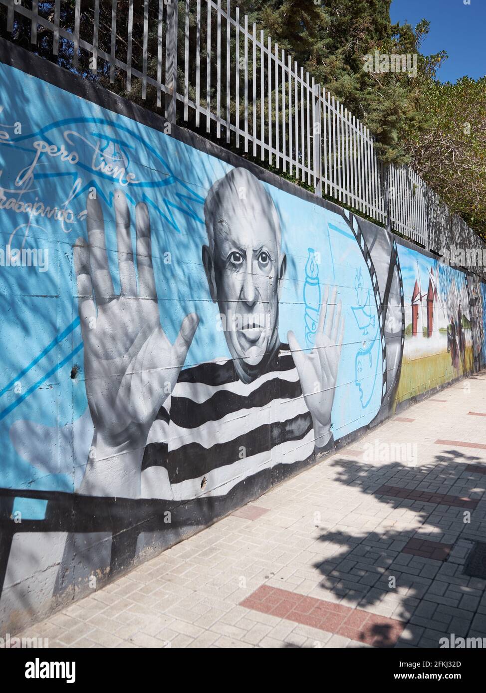 Famous picasso paintings hi-res stock photography and images - Alamy