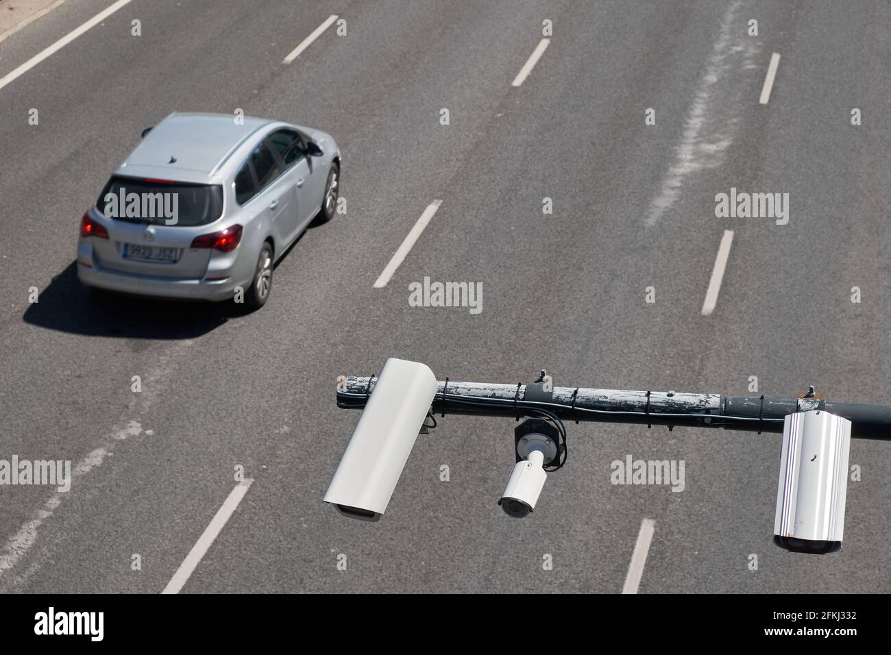 Surveillance cameras road hi-res stock photography and images - Alamy