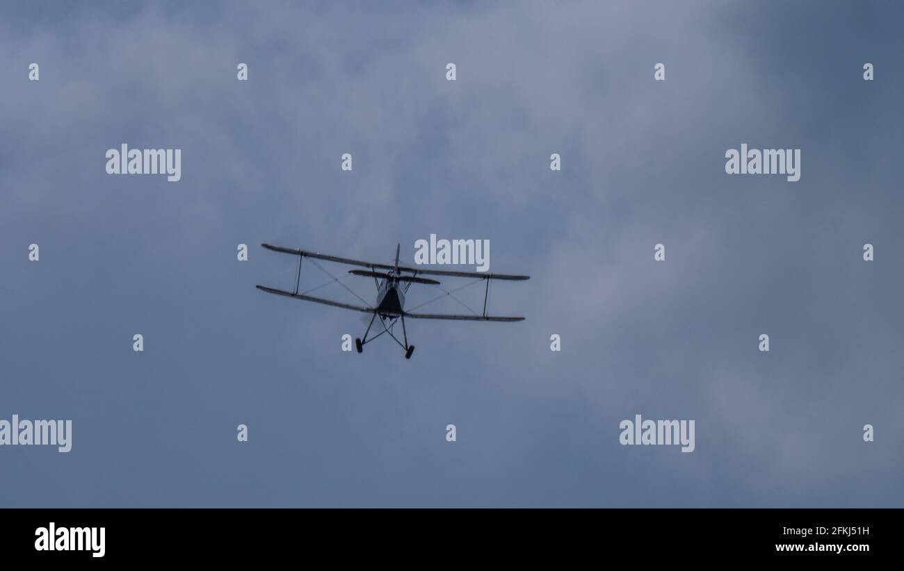 Biplane wing hi-res stock photography and images - Alamy
