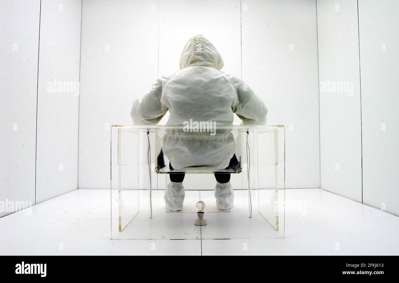 Art installation 'Polaria' by Bruce Gilchrist and Jo Joelson on show ...