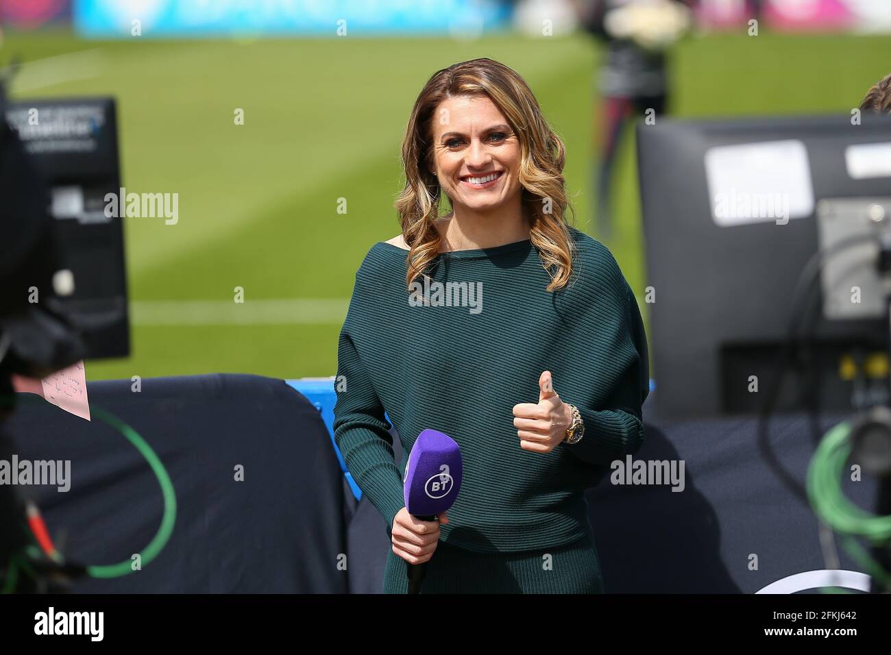 Karen carney smile hi-res stock photography and images - Alamy