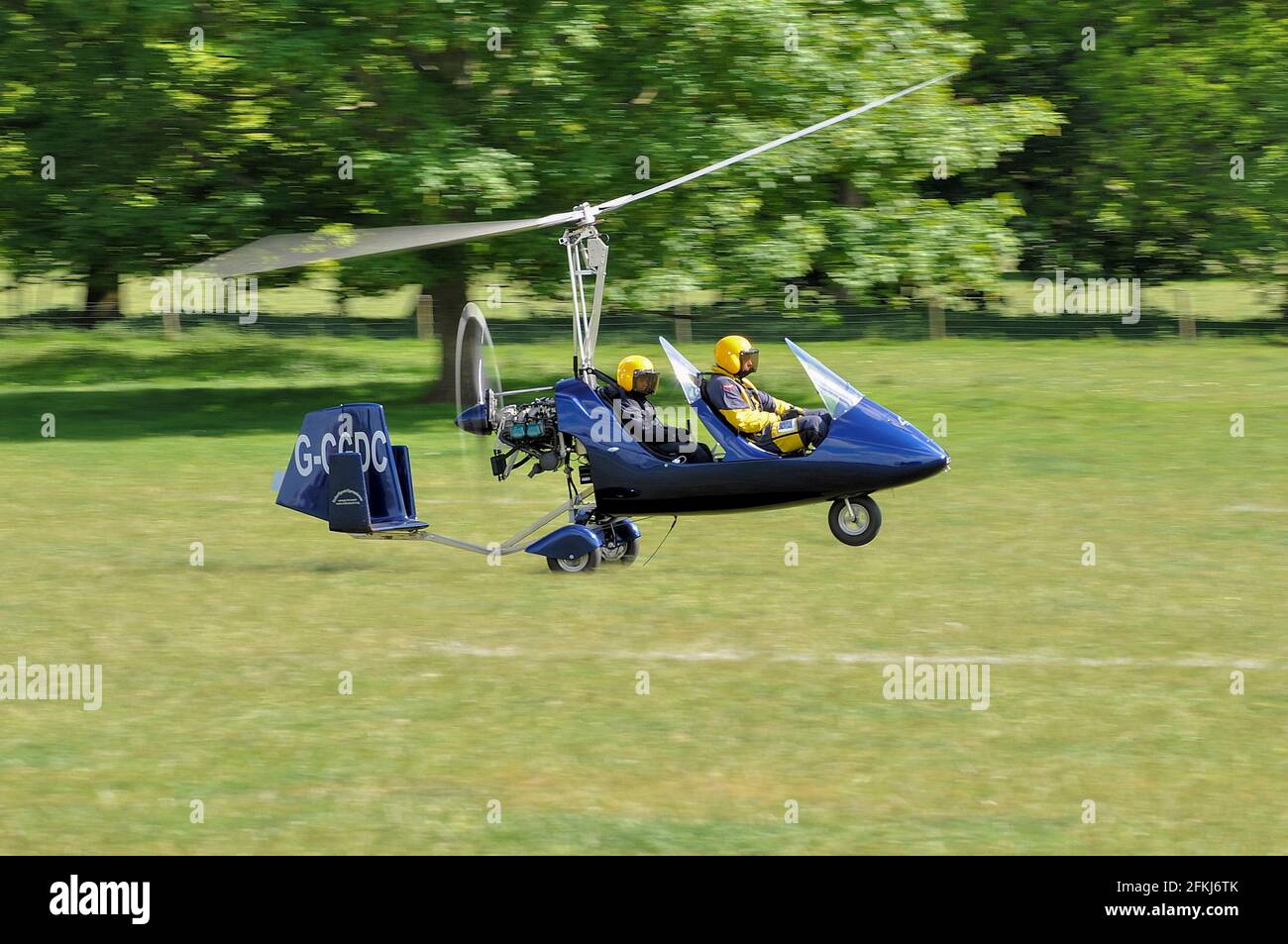 Aircraft landing strip hi-res stock photography and images - Alamy