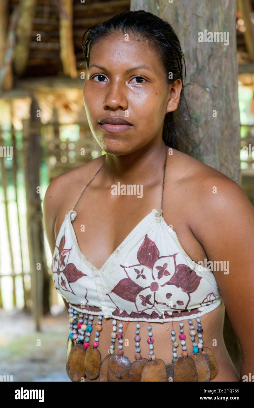Indigenous Bora Tribe of the Peruvian Amazon Stock Photo - Alamy Indigenous Bora Tribe of the Peruvian Amazon Stock Photo - Alamy