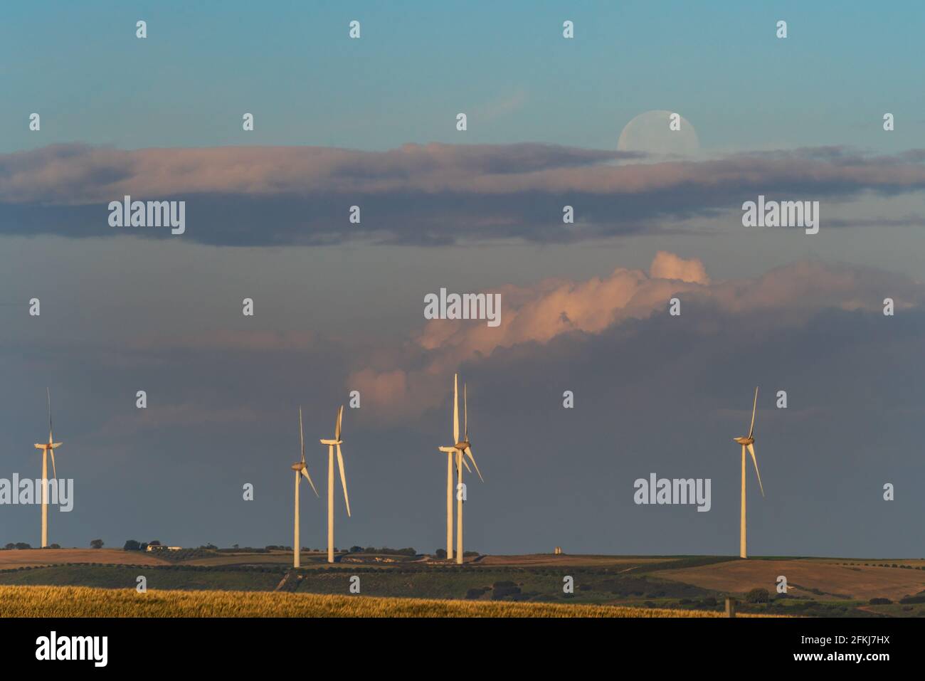 Moon and windmill hi-res stock photography and images - Alamy