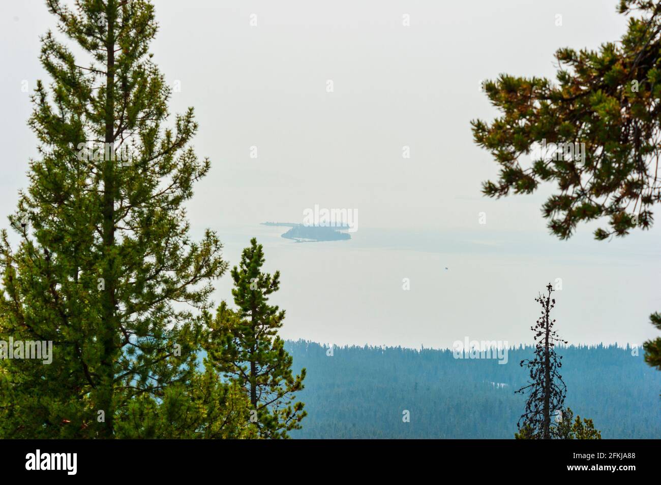 Yellowstone daytime lake view hi-res stock photography and images - Alamy