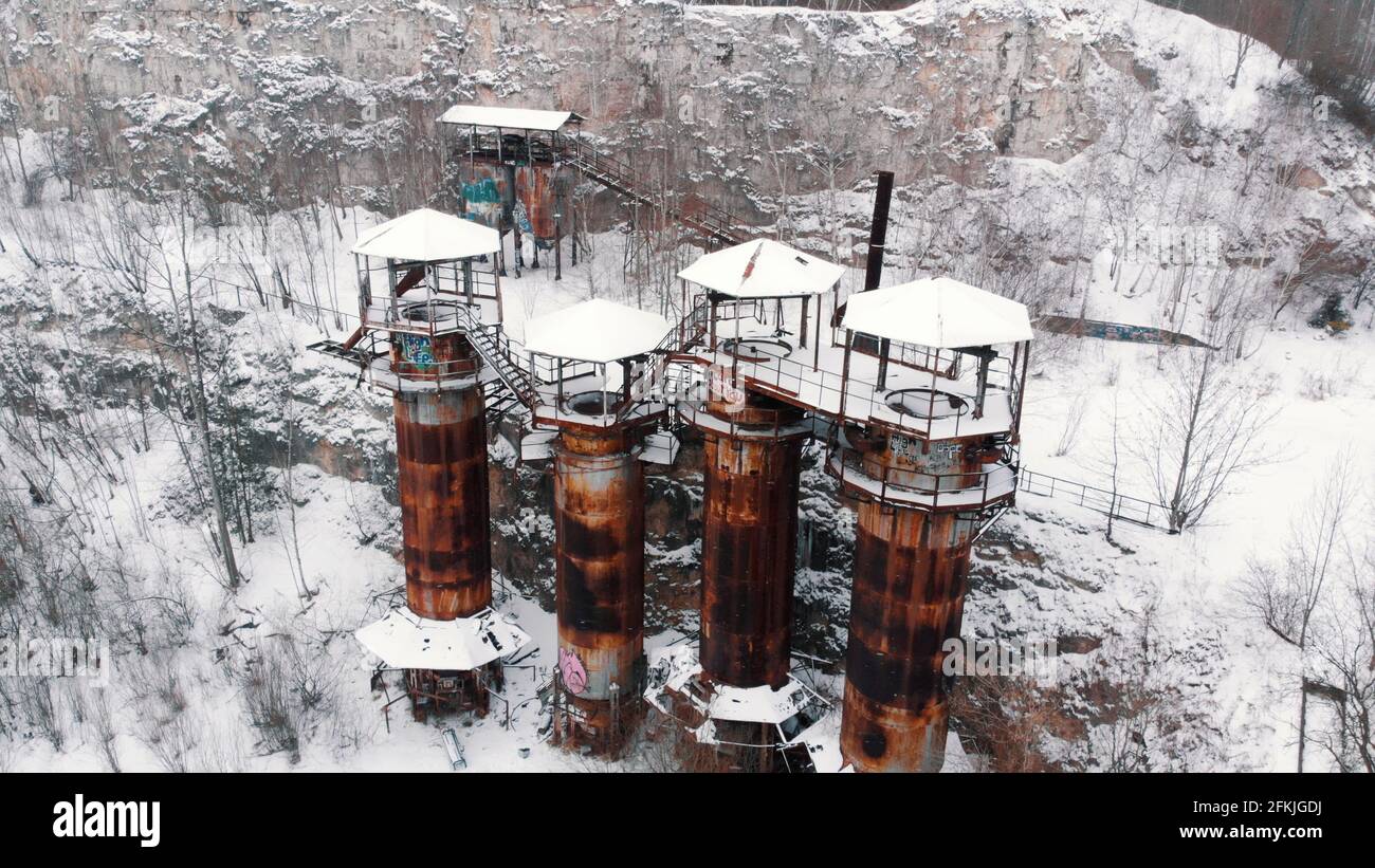 Mining equipment in snow hi-res stock photography and images - Alamy