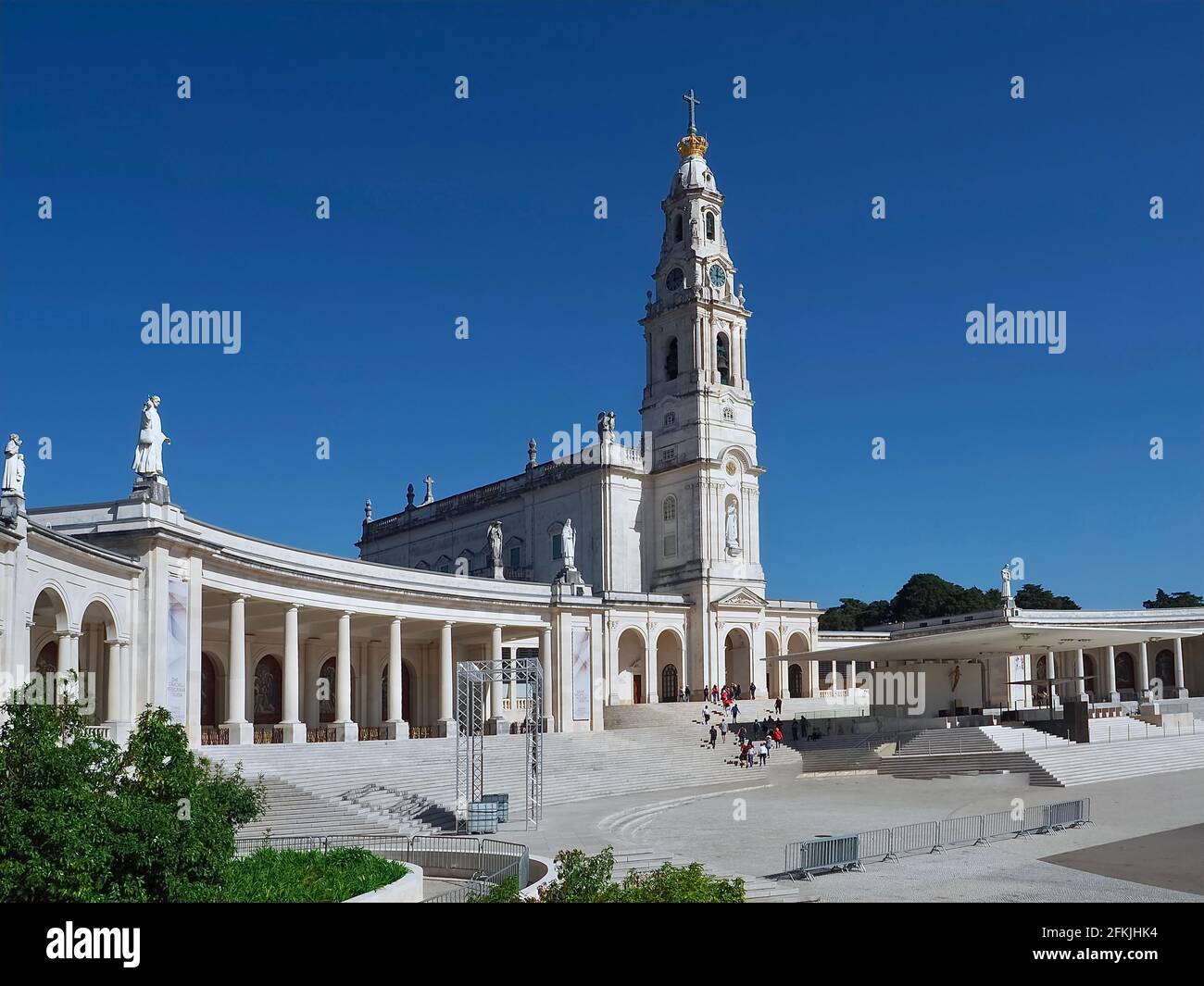 Mary fatima church hi-res stock photography and images - Alamy